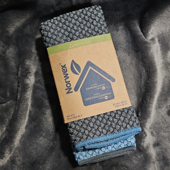 Norwex | Kitchen | Norwex Large Counter Cloths Limited Edition ...